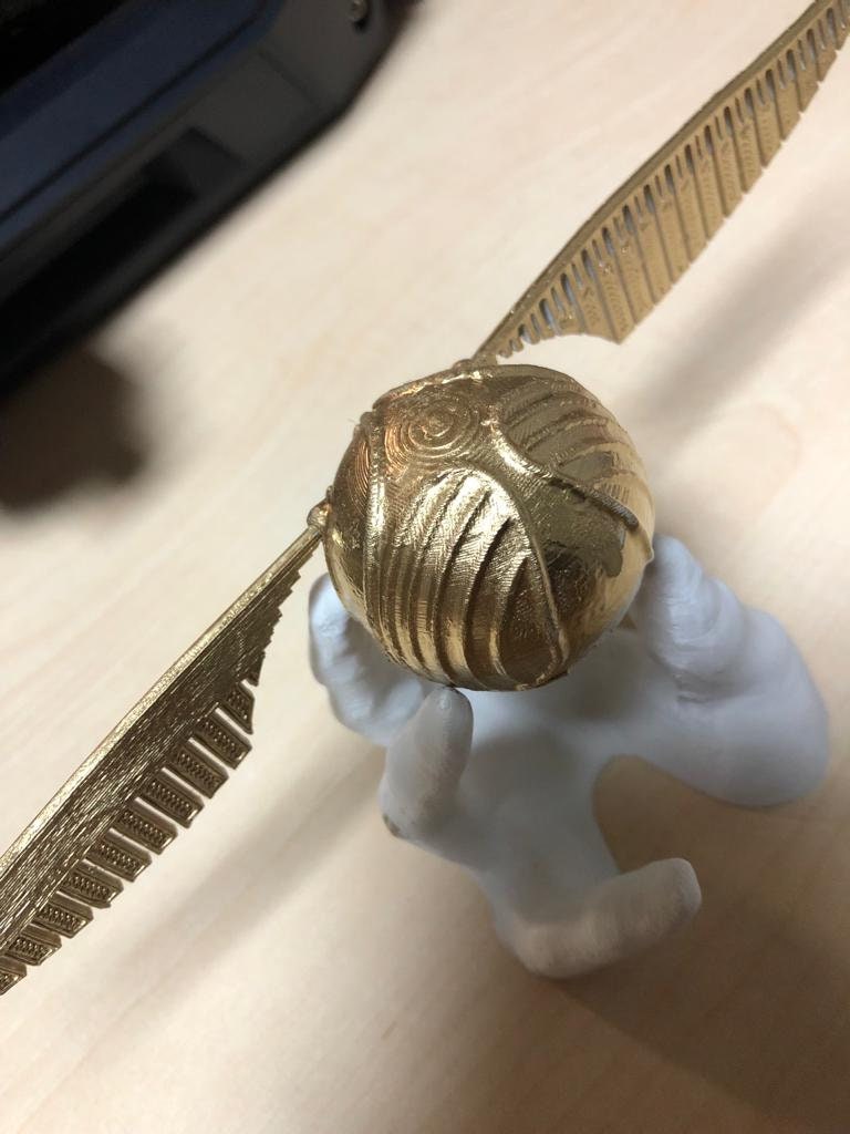 Harry Potter Figure, Golden Snitch Figure, 3D Printed Figure, Desk ...