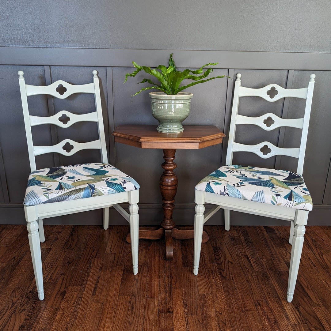 Pair of Ladderback Quatrefoil Chairs by Liberty Chair Company - Etsy