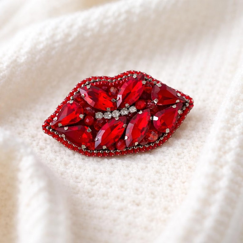 Beaded Red Lips Brooch Pin, Sexy Red Lips Lapel Pin, Sexy Body Jewelry ...