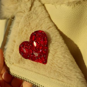 Red Heart Brooch_beaded Crystal Love Pin_valentine’s Day Gift - Etsy