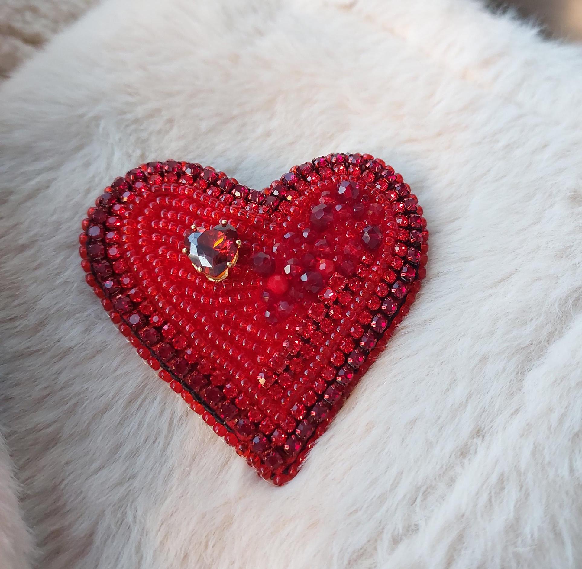 Red Heart Brooch_shining Brooch for Valentine's Day - Etsy
