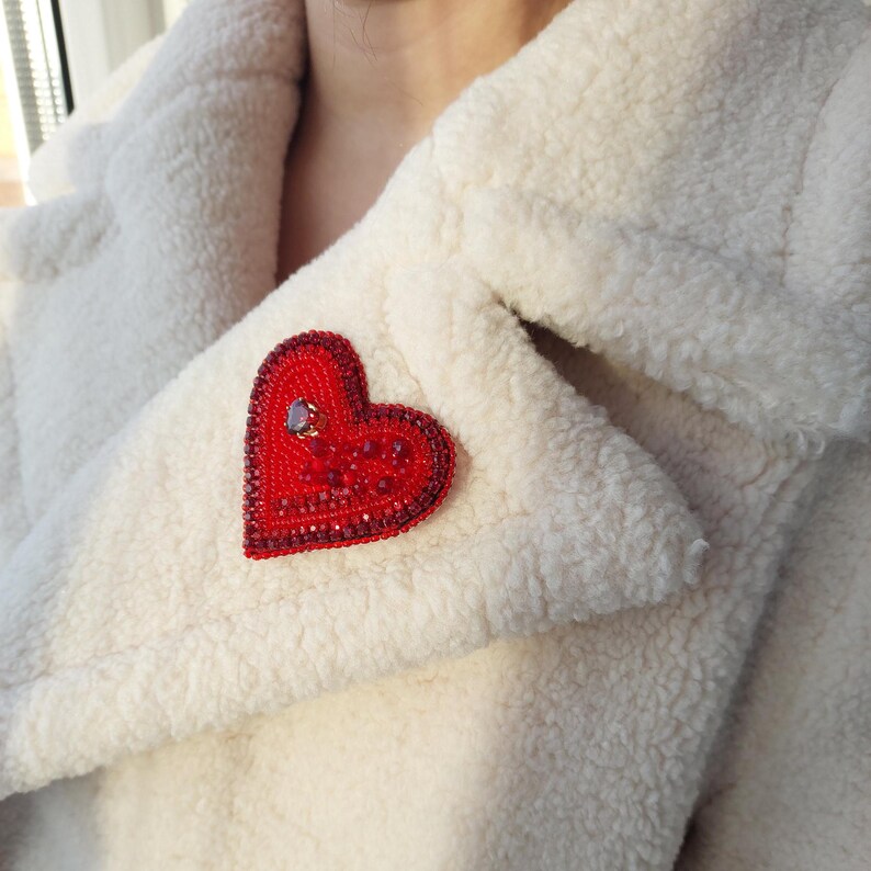 Red Heart Brooch_shining Brooch for Valentine's Day - Etsy