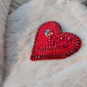 Red Heart Brooch_shining Brooch for Valentine's Day - Etsy