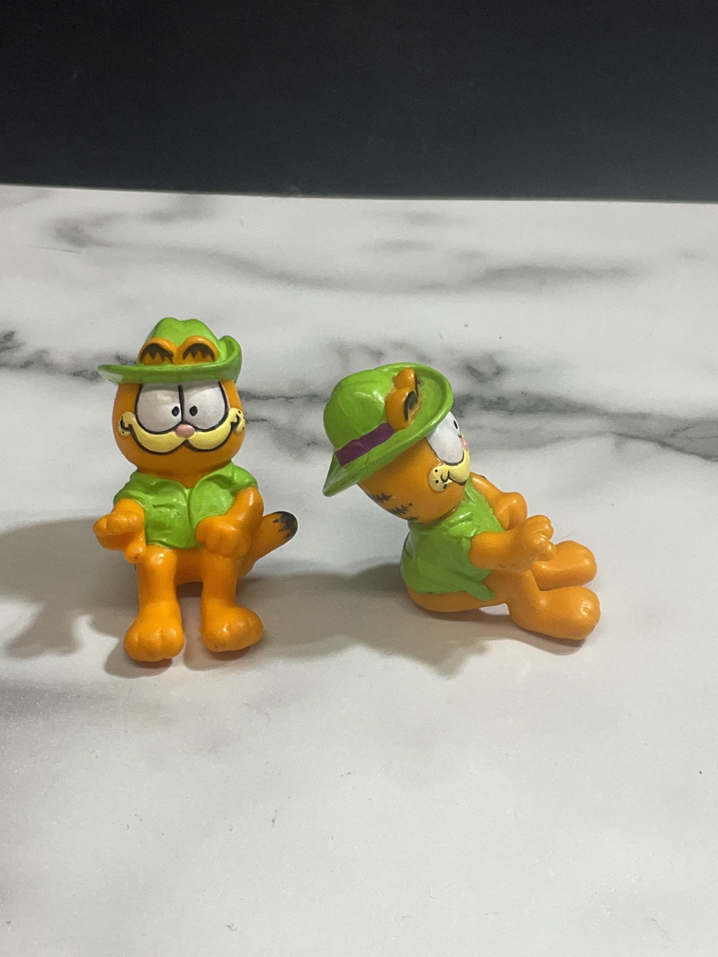 Vintage Sitting Garfield Toy Figurines, Garfield Toy Figurines, Sitting ...