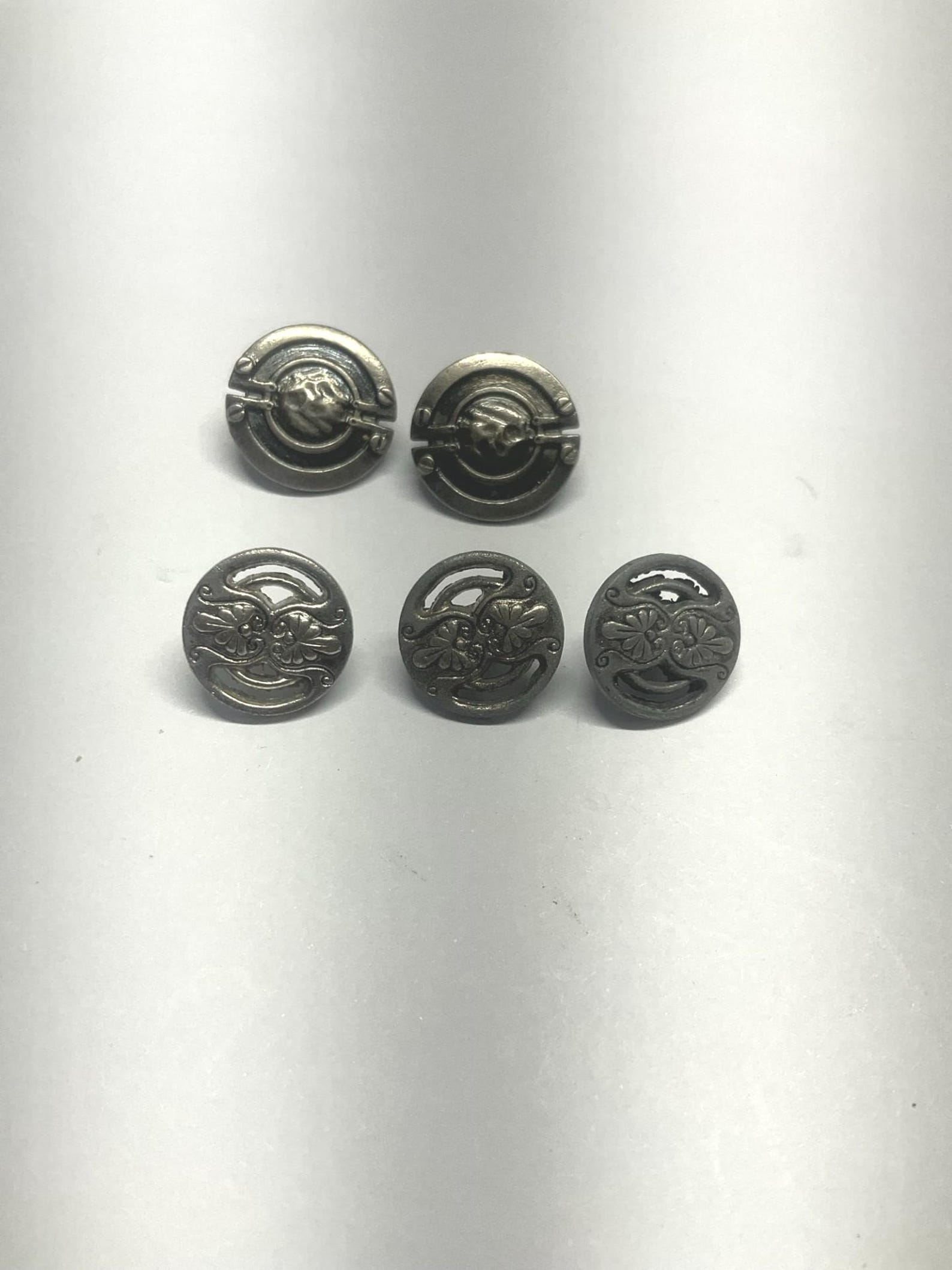 Silver Metal Vintage Buttons, Metal Buttons, Silver Buttons, Vintage ...