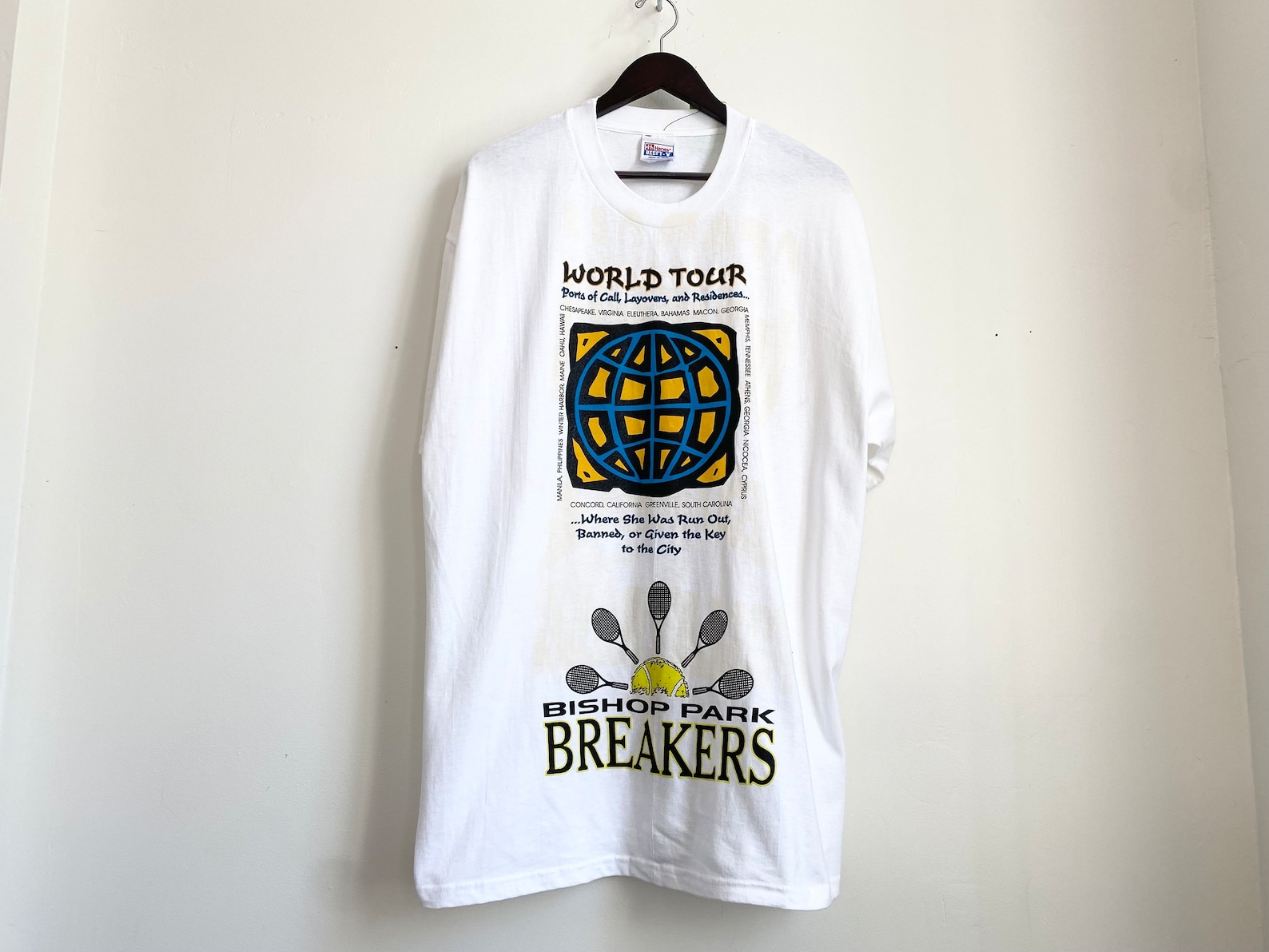 Vintage 90s Y2K Test Print Linux Penguin Globe Logo High School Tennis ...
