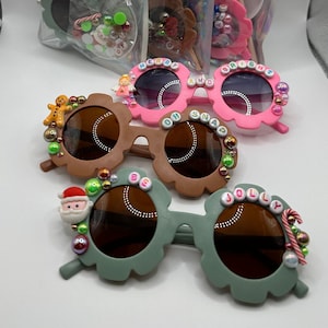 Kids Holiday Christmas Craft Sunglasses Kit- Individually Wrapped for ...
