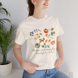 Fall Leaves & Pumpkin T-shirt | Autumnal Unisex Tee - Etsy