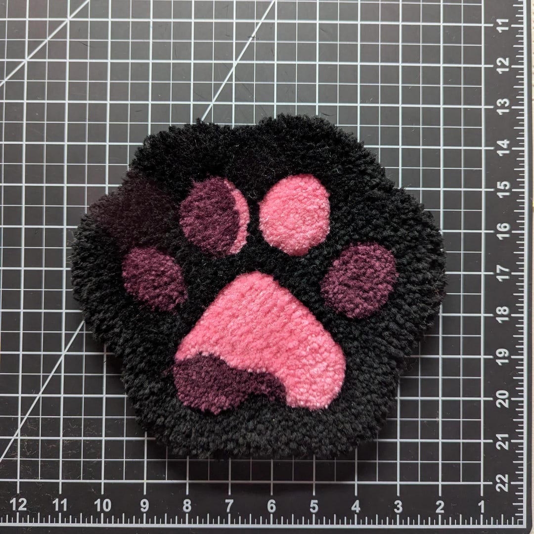 8" Paw Print Rug - Ready to Ship - Etsy