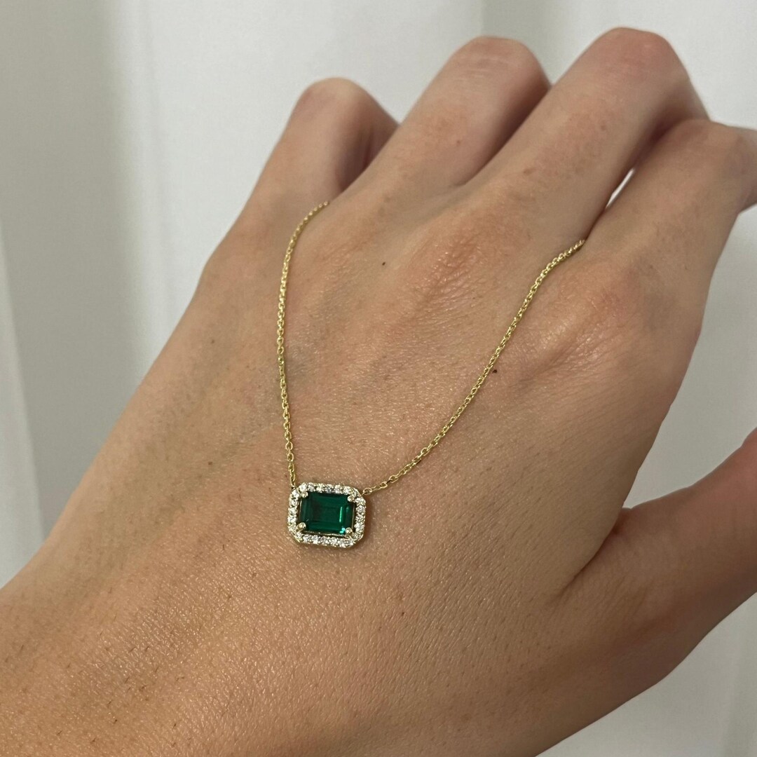 14K Gold Emerald Cut Emerald and Diamond Necklace, May Birthstone - Etsy