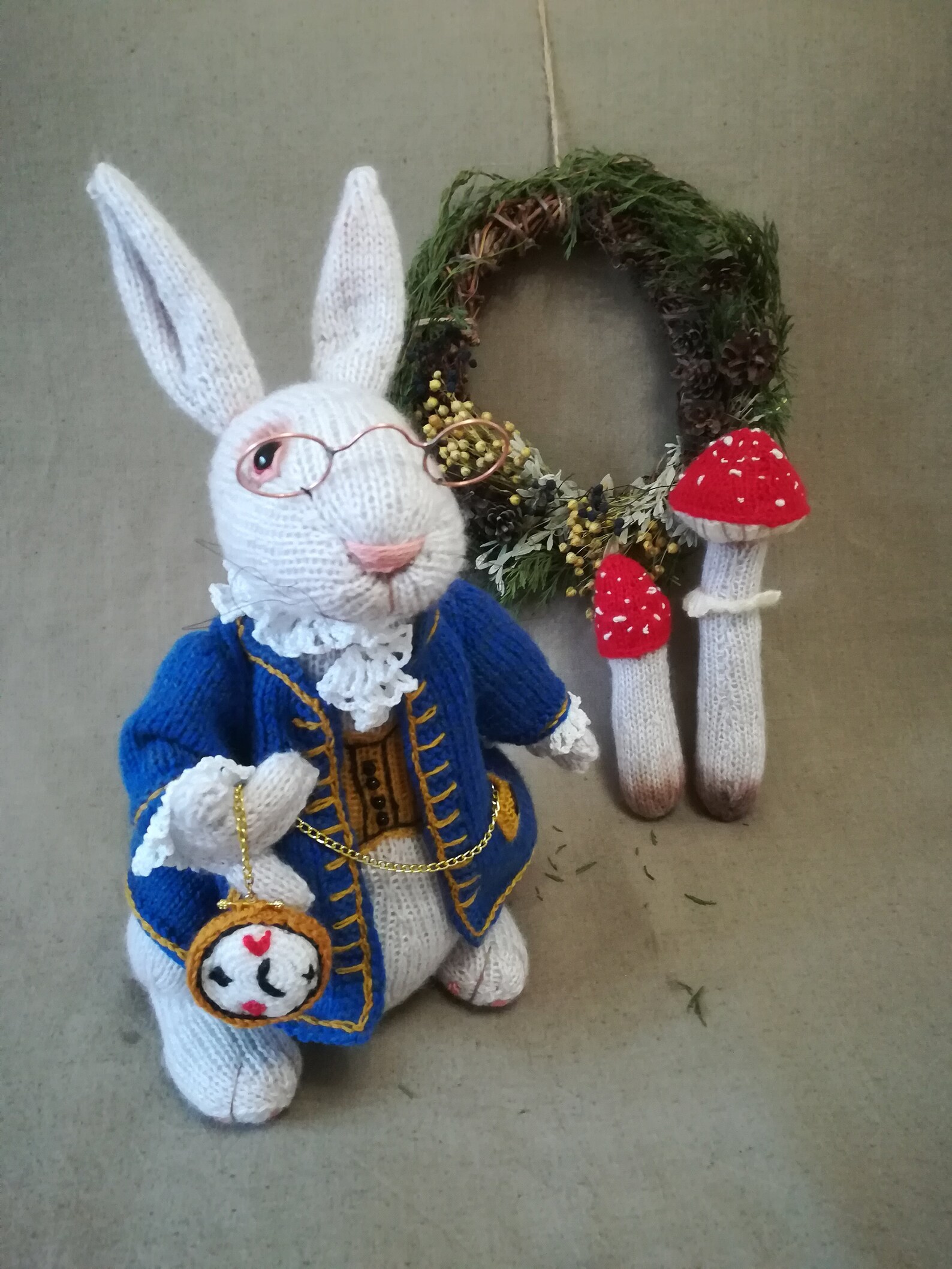 Knitting Pattern Toy White Rabbit in Wonderland Lewis Carroll, White ...
