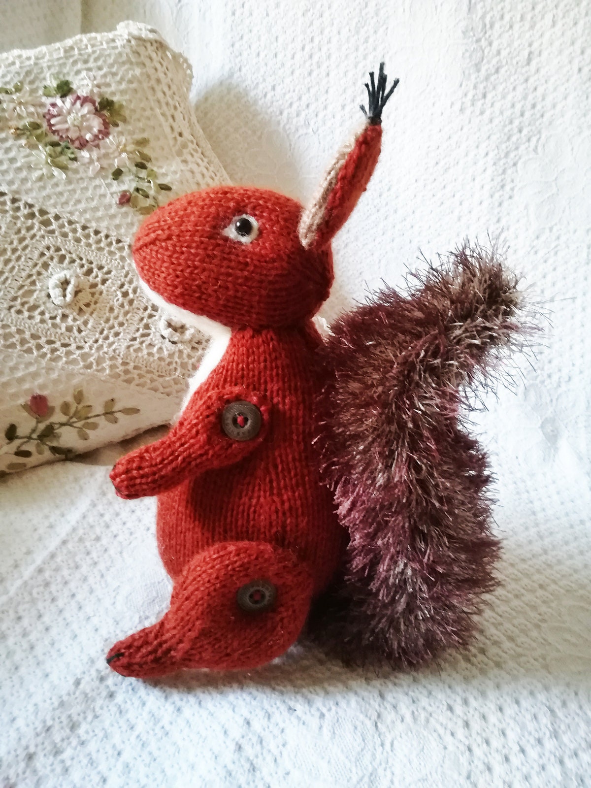 Red Squirrel With Acorn Plush Toy Lifelike Stuffed Animals Cute Plush ...