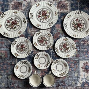 Beautiful Vintage Wade Floral Dinnerware Set 12 Piece China Plates ...