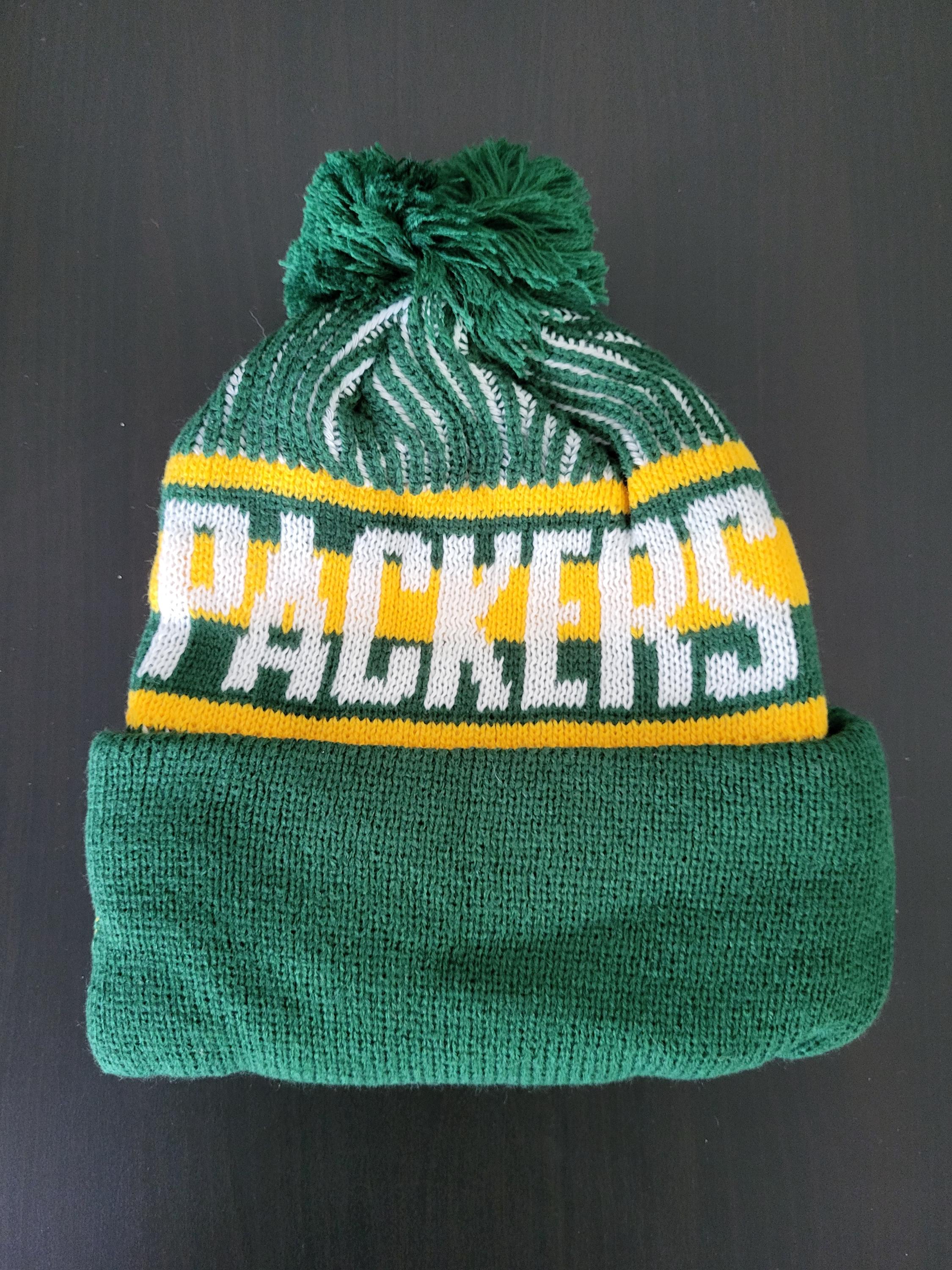 Green Bay Packers NFL Winter Football Beanie Hat With Fuzzy Pom Pom ...