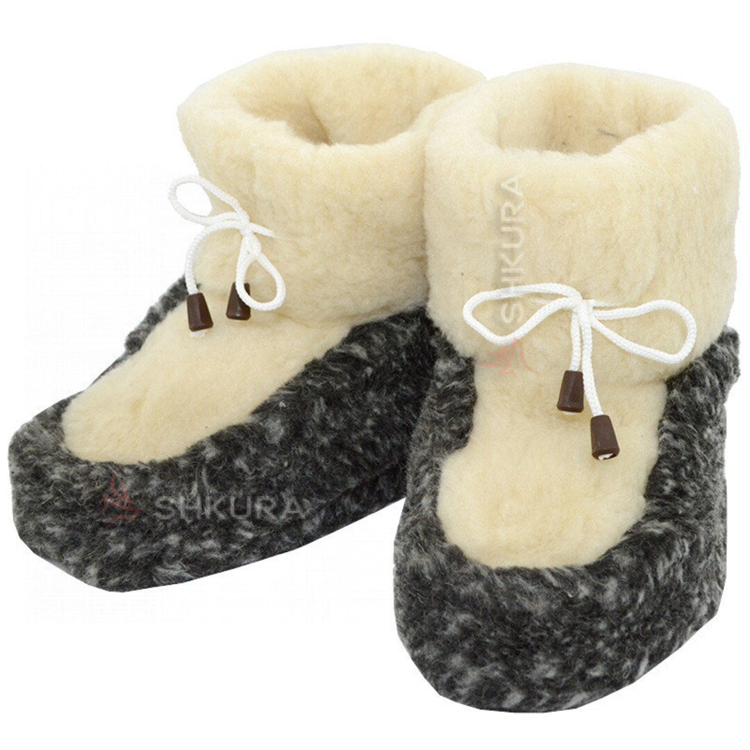 Sheepskin Wool Slippers, Cozy and Warm Indoor Footwear, Chuni - Etsy