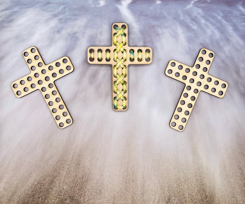 Cross Craft Kit - Wooden Yarn Weaving/ Lacing Toy for Kids. Perfect for ...