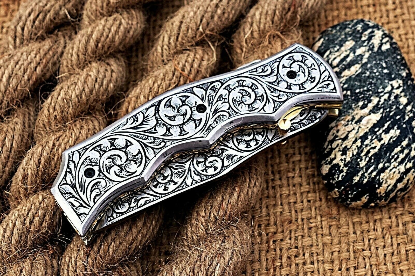 Custom Hand Engraved Folding-pocket Knife Life Time Used With Engraved ...