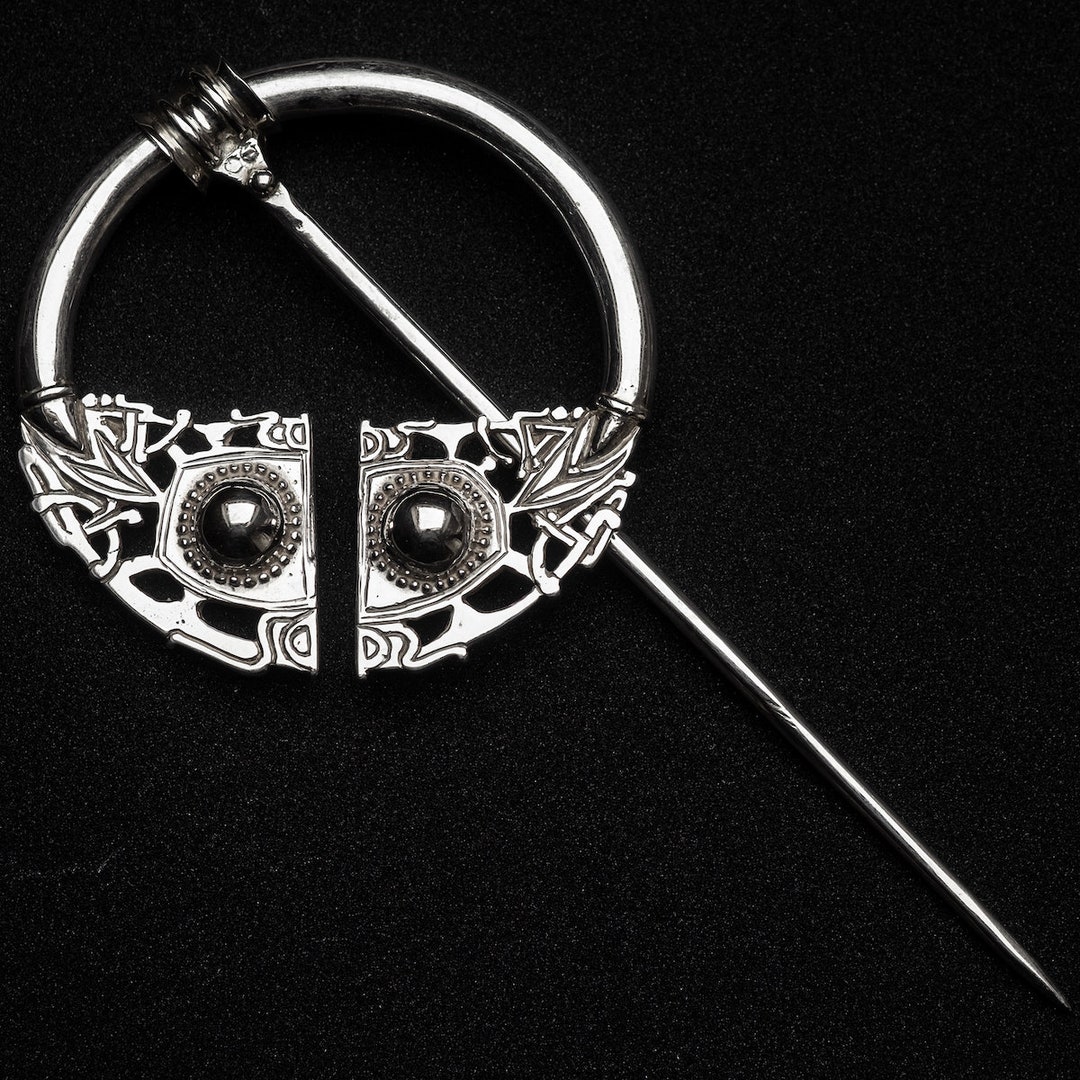 Solid Silver Large 9th Century Zoomorphic Penannular Brooch - Etsy