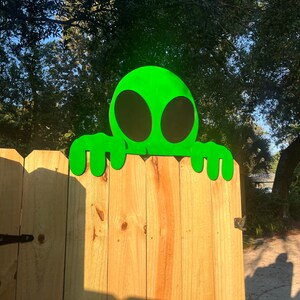 Handcrafted Green Alien Fence Peeker: Whimsical Outdoor Decor - Etsy