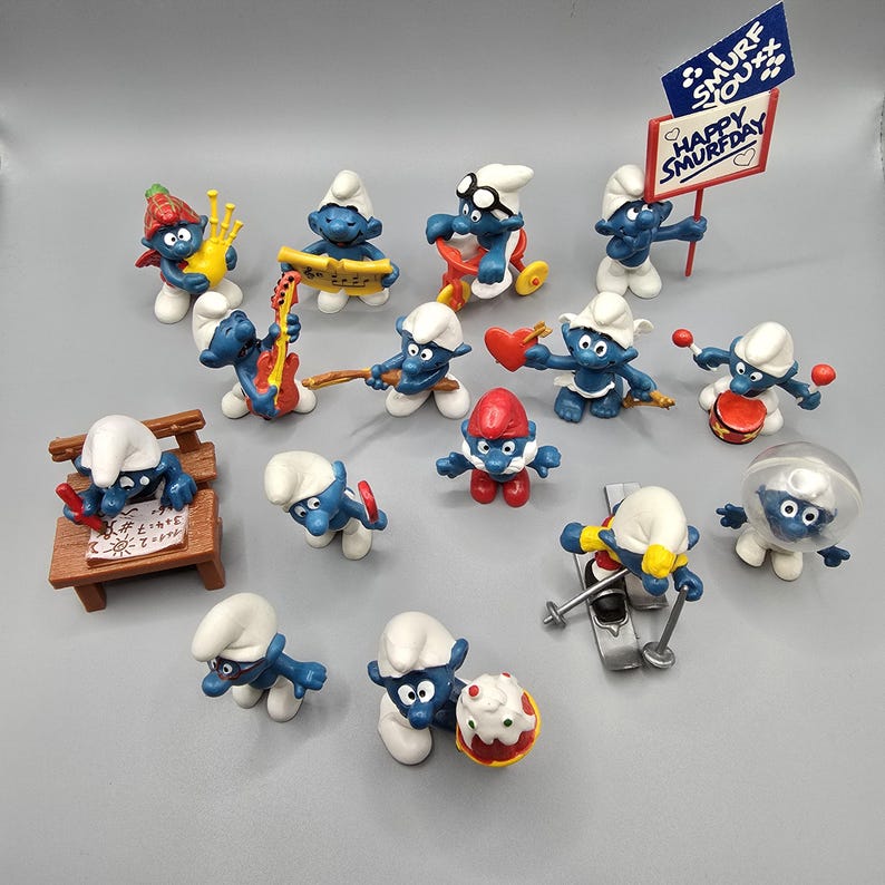 Retro Smurf Figurines, 1960s-80s Cartoon Collectibles - Etsy