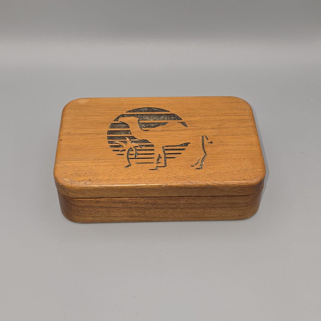 Retro Joe Camel Cigarette Box With the Iconic Camel Silhouette. - Etsy