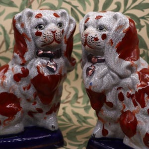 Kitsch Vintage Staffordshire Style Dog Wally Dogs Mantle Figurines ...
