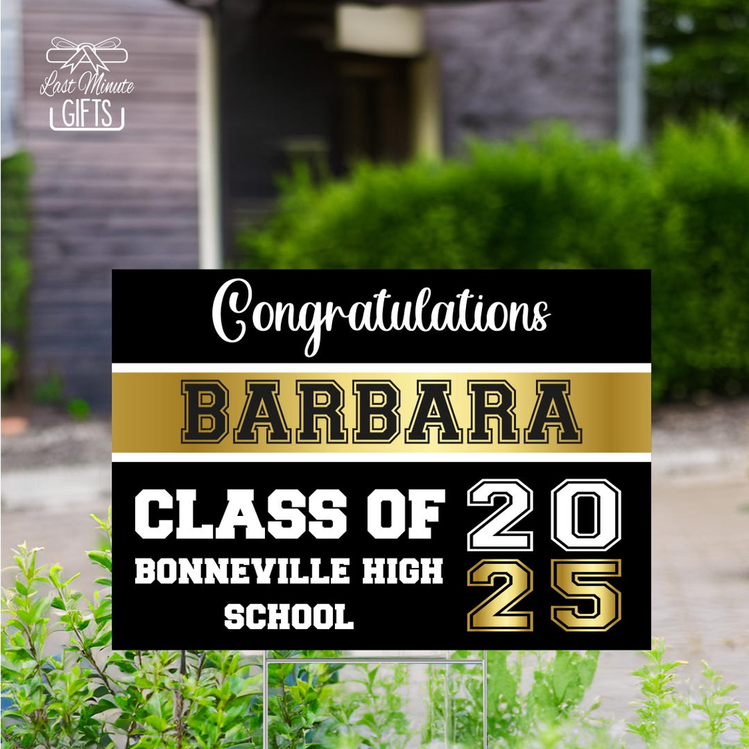 Custom Class of 2025 Graduation Yard Signs, Collage Graduate Custom ...