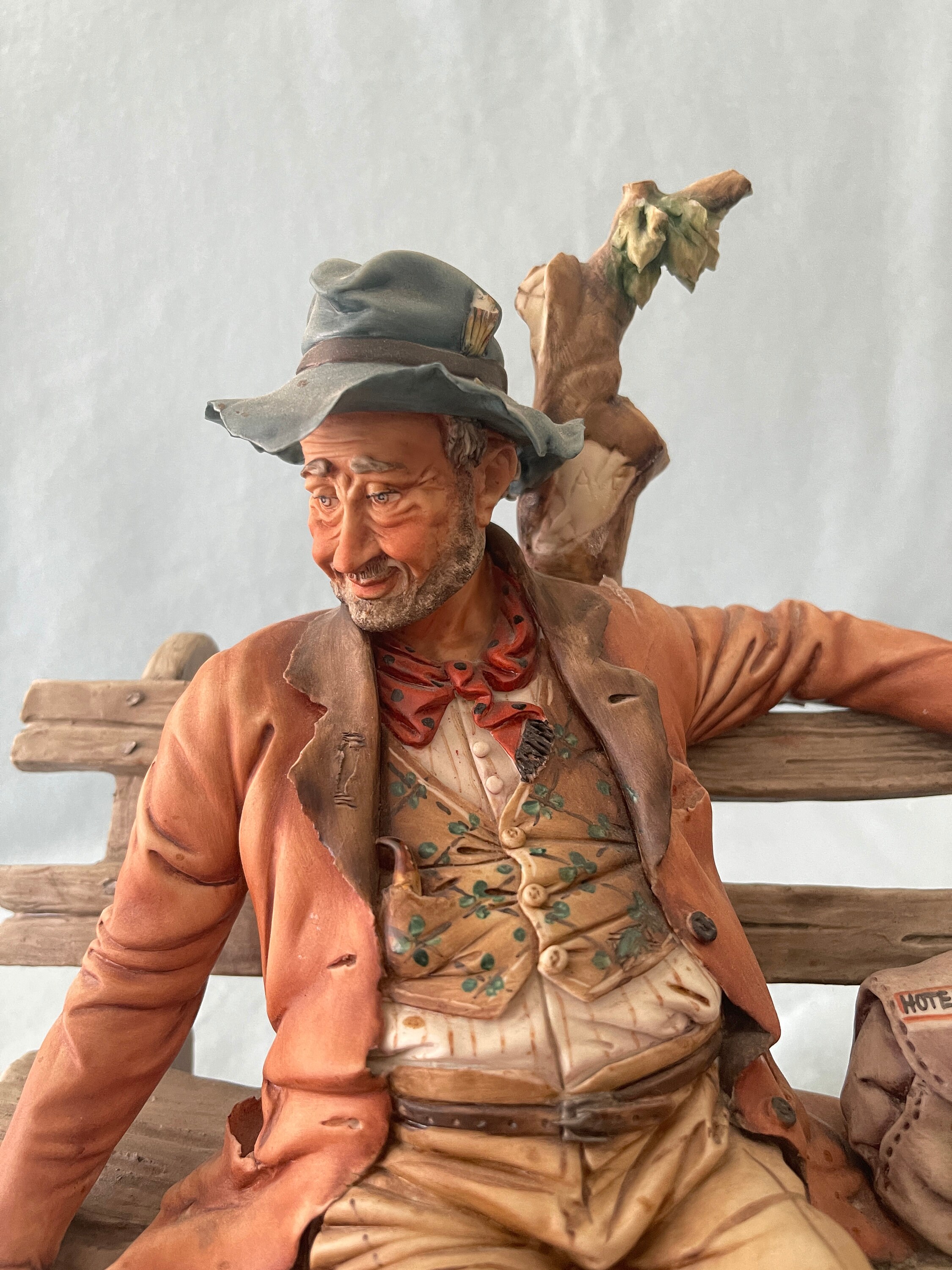 Capodimonte Tramp on Bench Figurine by Volta - Etsy