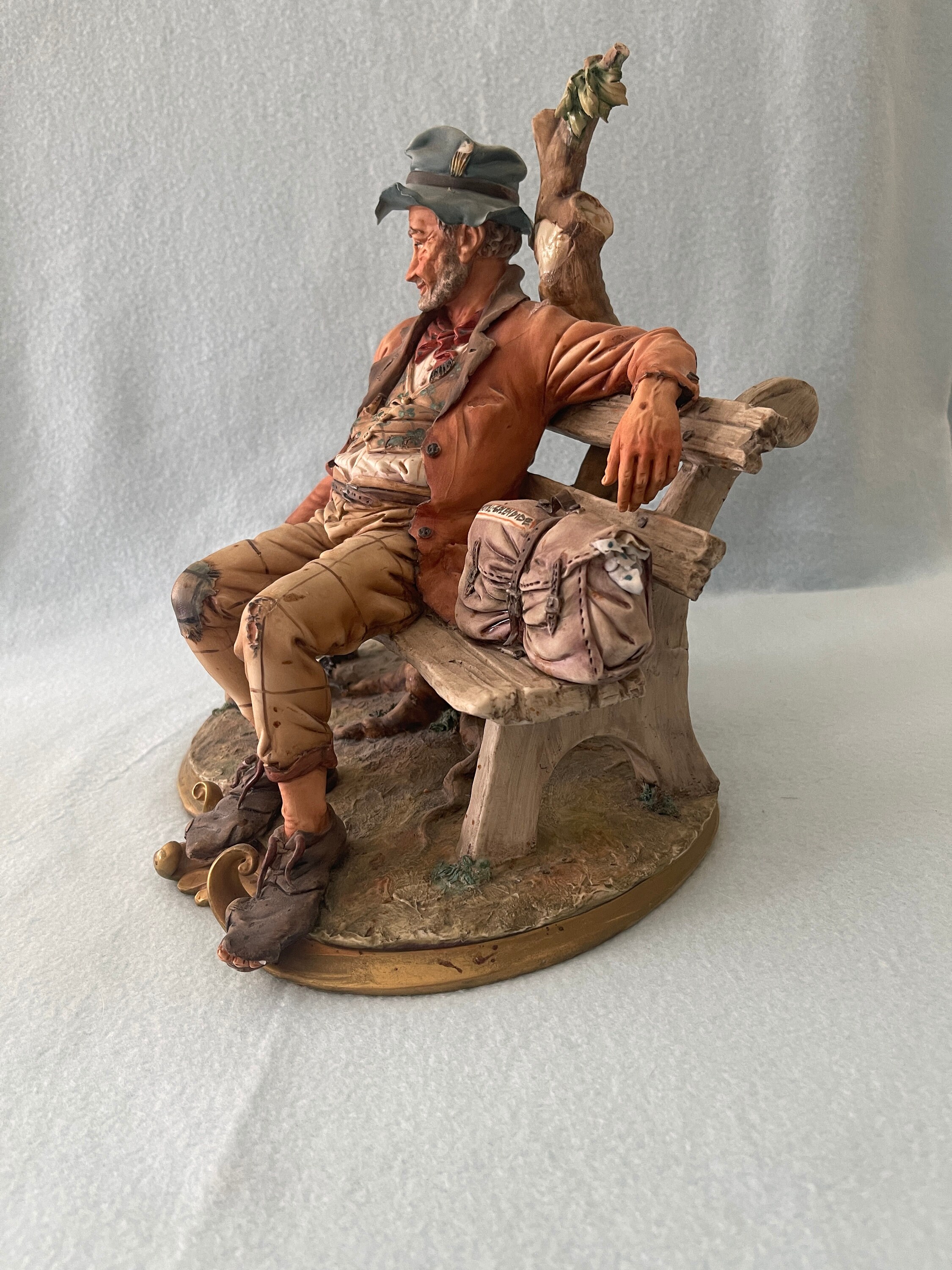 Capodimonte Tramp on Bench Figurine by Volta - Etsy