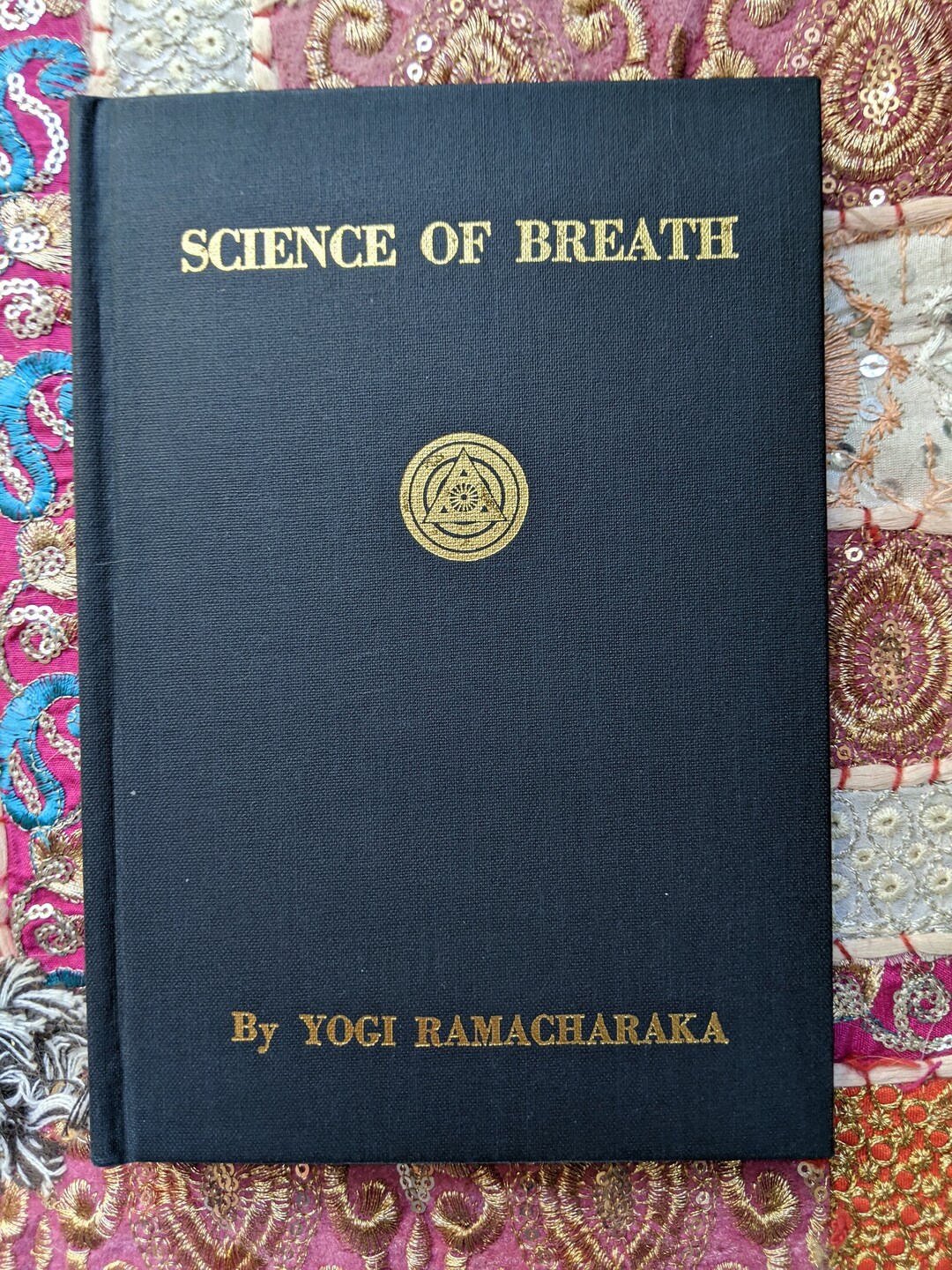 1905 HARDCOVER YOGA HEALTH Science of Breath by Yogi - Etsy