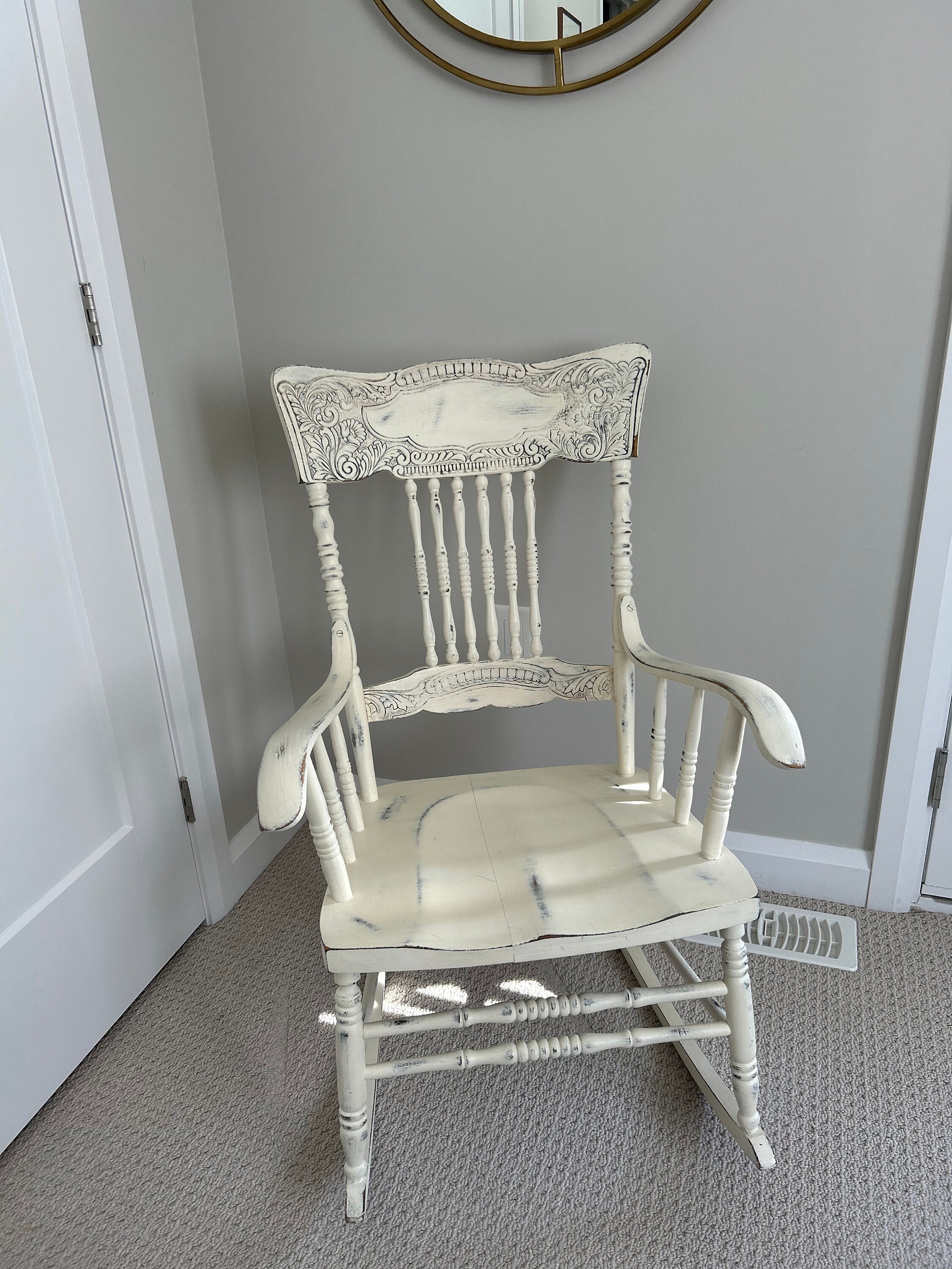 SOLD **vintage Rocking Chair - Etsy