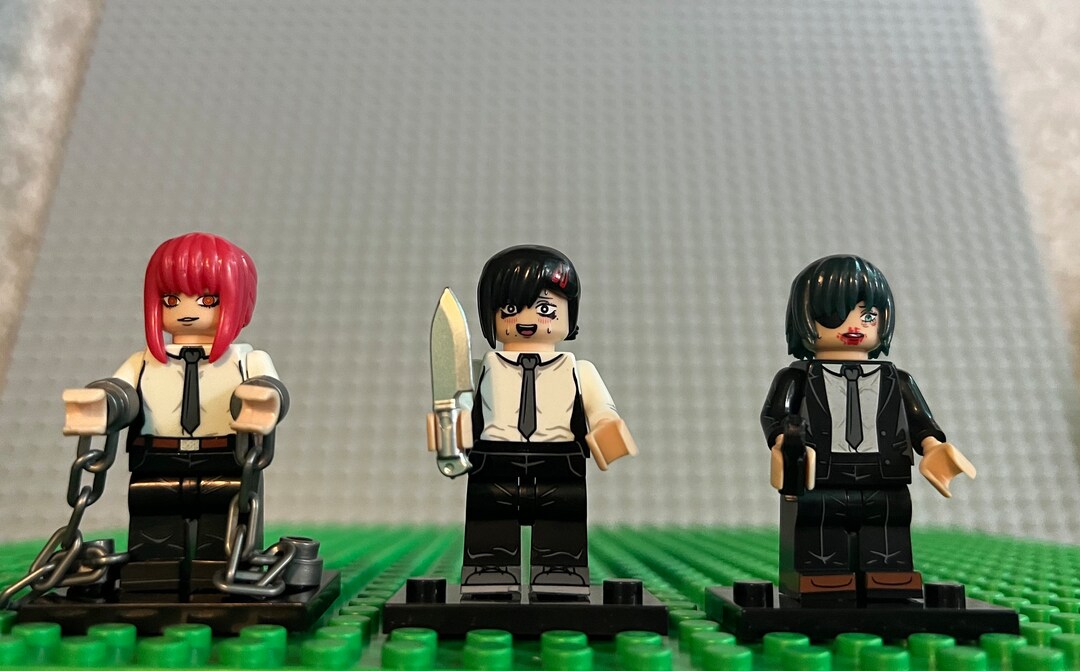 Chainsaw Man Miniature Anime Building Figure Makima, Kobeni and Himeno ...