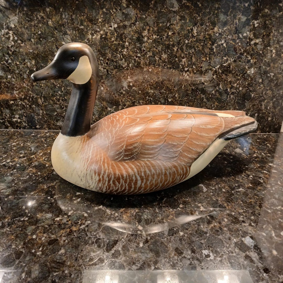 Big Sky Carvers Canadian Goose Wood Carving Xlarge Christian Larson ...