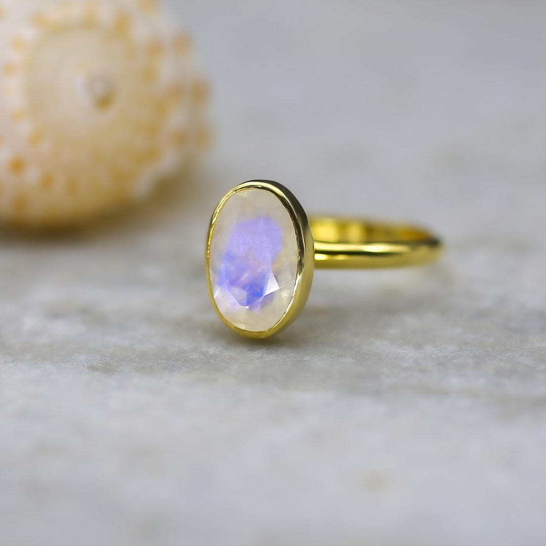 Oval Genuine Moonstone Ring- Bezel Natural Moonstone Stackable Ring ...