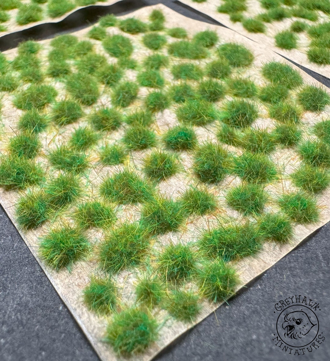 Scenic Basing, Railway and Diorama Grass Tufts 2mm Long Medium Summer ...