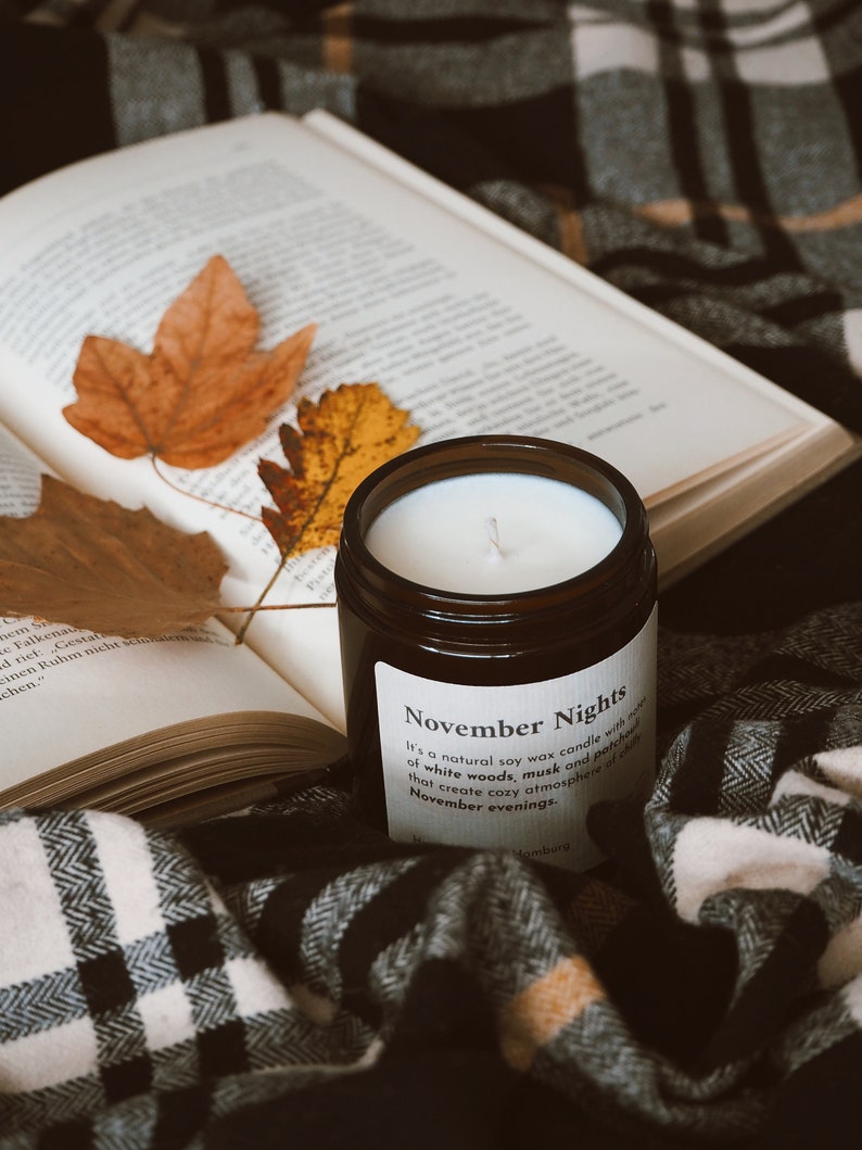 NOVEMBER NIGHTS Scented Candle - Autumn Room Scent - Home Decoration ...