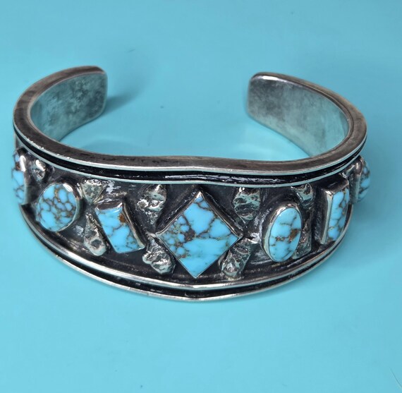 Vintage Native American Cuff Bracelet - Gem