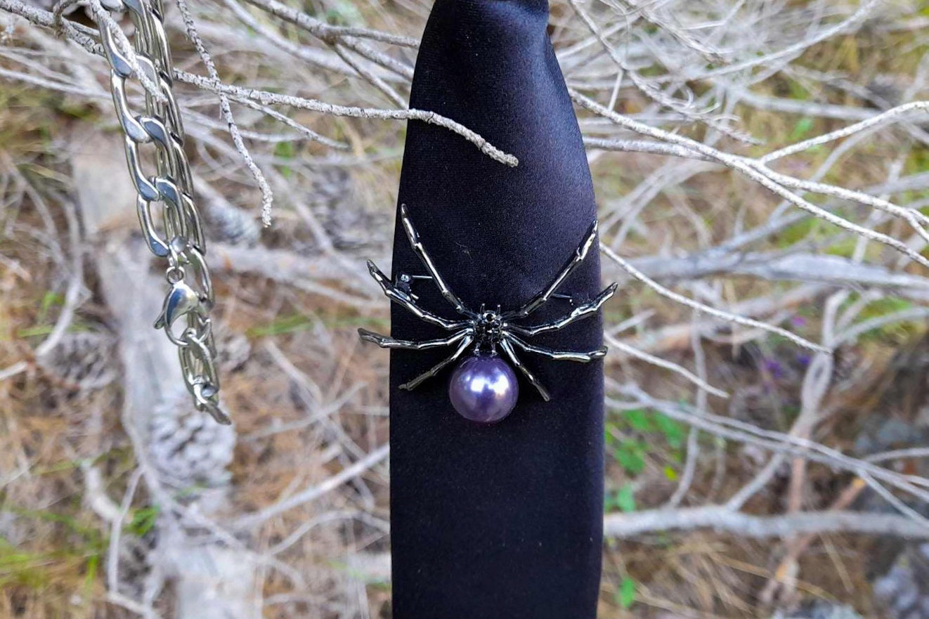 The Spider Tie - Gothic Necktie With Stainless Steel Chain - Etsy