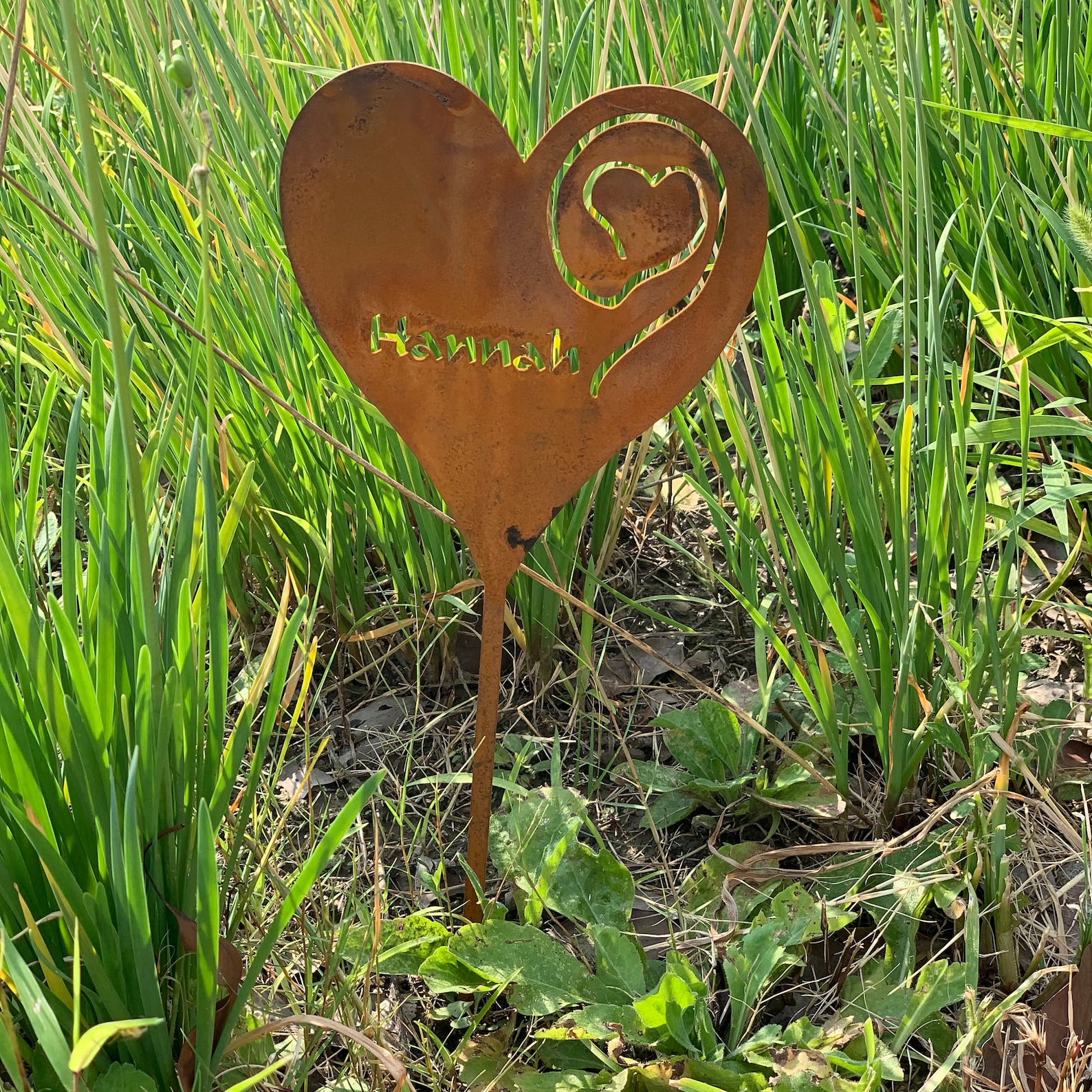 Heart Garden Stake, Rust Art Metal Stake, Garden Sculpture, Yard Garden ...
