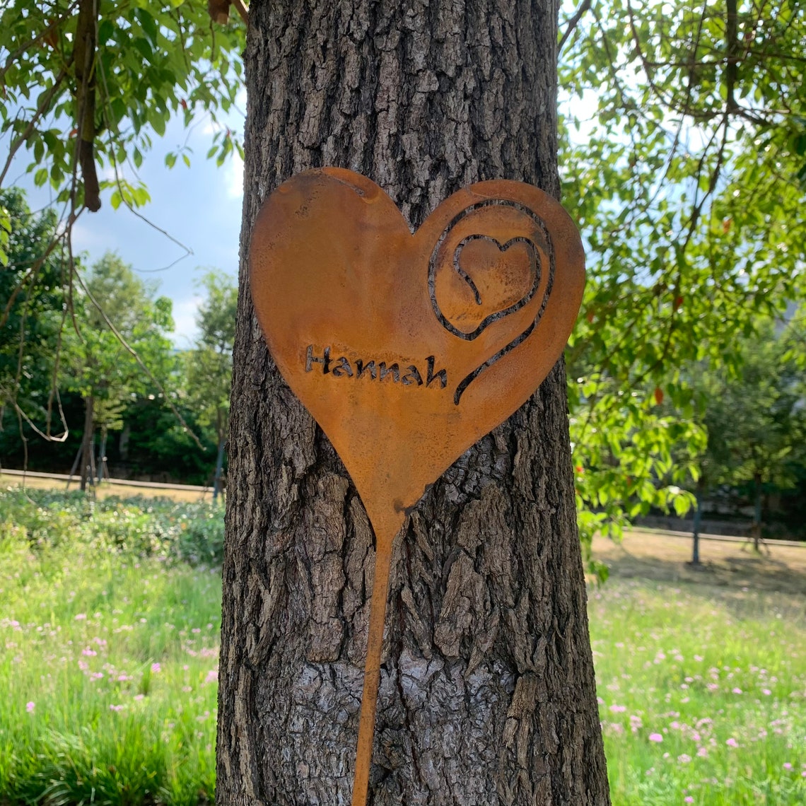 Heart Garden Stake, Rust Art Metal Stake, Garden Sculpture, Yard Garden ...