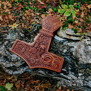 Oak Mjolnir Wall Hanging: Mammen Style Wood Thors Hammer Viking Decor ...