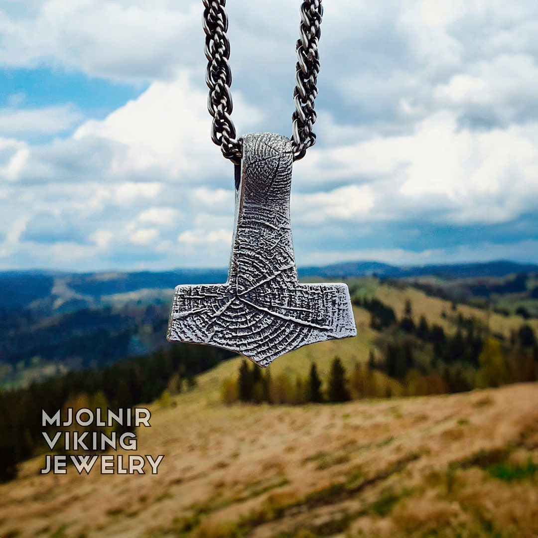 Wooden Style Mjolnir Pendant. Authentic Thor Hammer Necklace ...