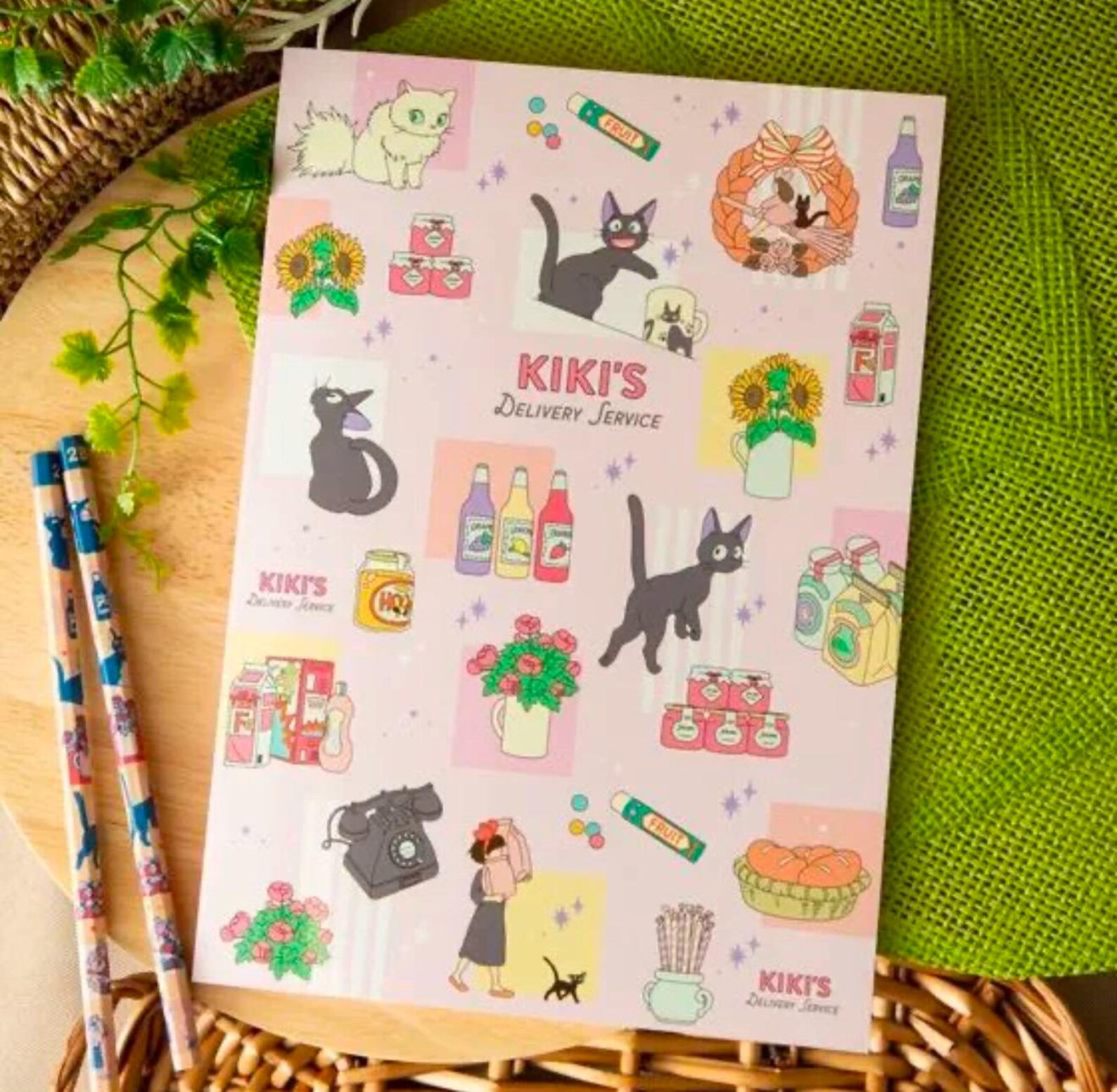 Studio Ghibli Totoro Kiki Delivery Service ,howls Moving Castle ...