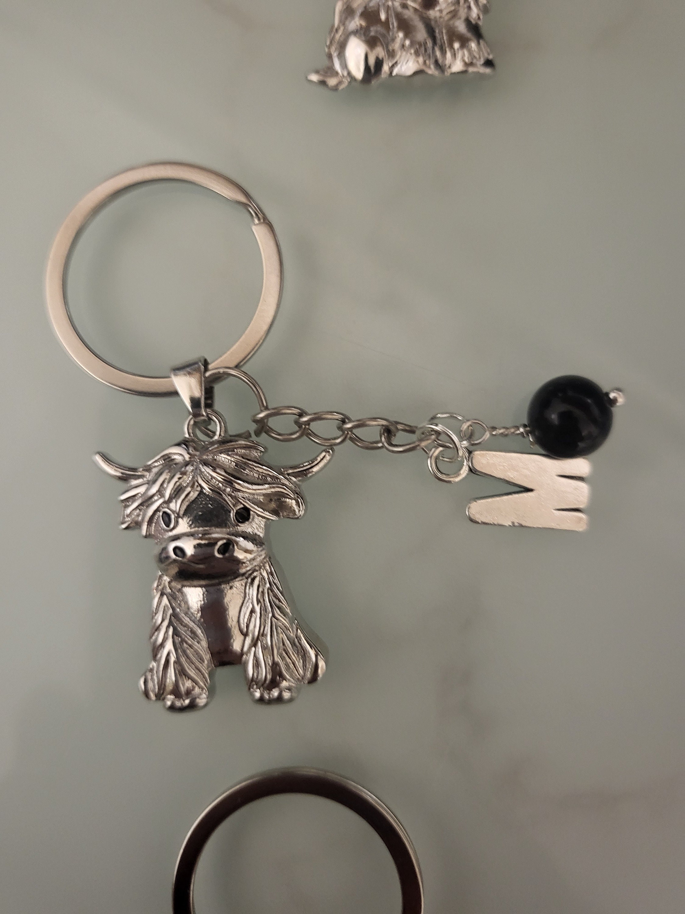 Highland Cow Keyring/keychain With Initial and Obsidian Ball. - Etsy UK