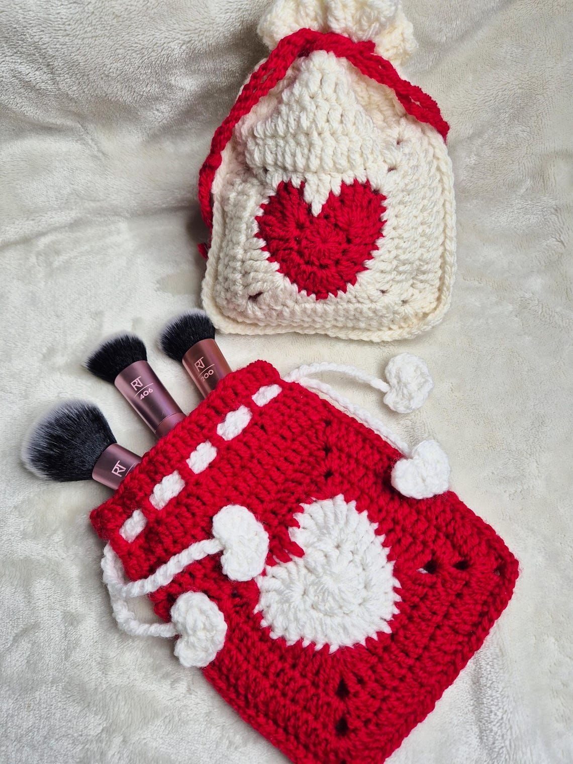 Heart Pouch Pattern PDF | Cute Valentines Crochet Pouch Pattern, Pouch ...