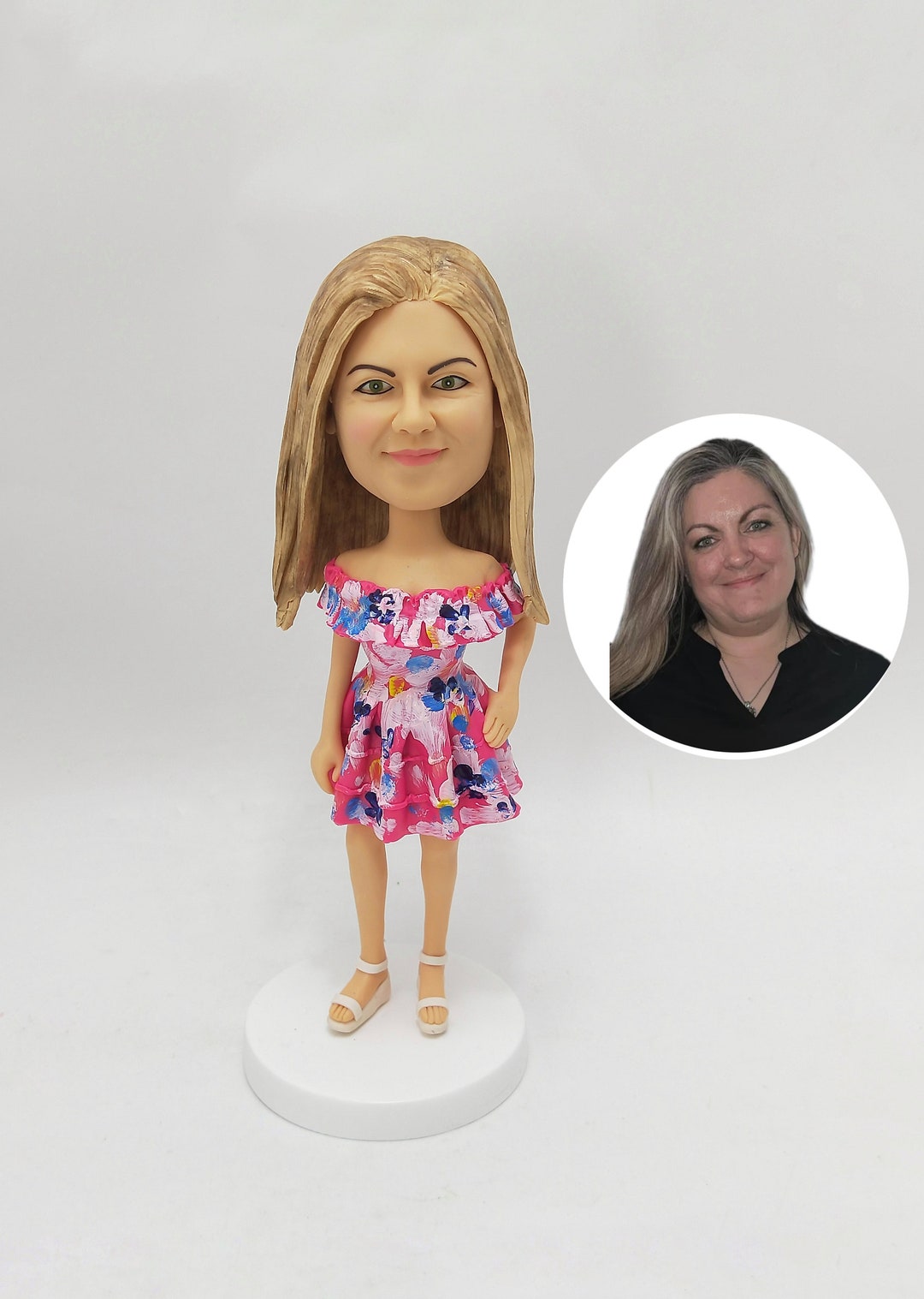 Customized Bobble Head Dolls, Adult Gifts for Girls. Female Bobbleheads ...