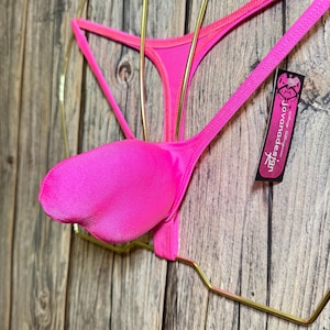 Jovanadesign 3D Micro Mens Thong, Bulge Push Out Beach Suit, 3 1/4" X 3 ...