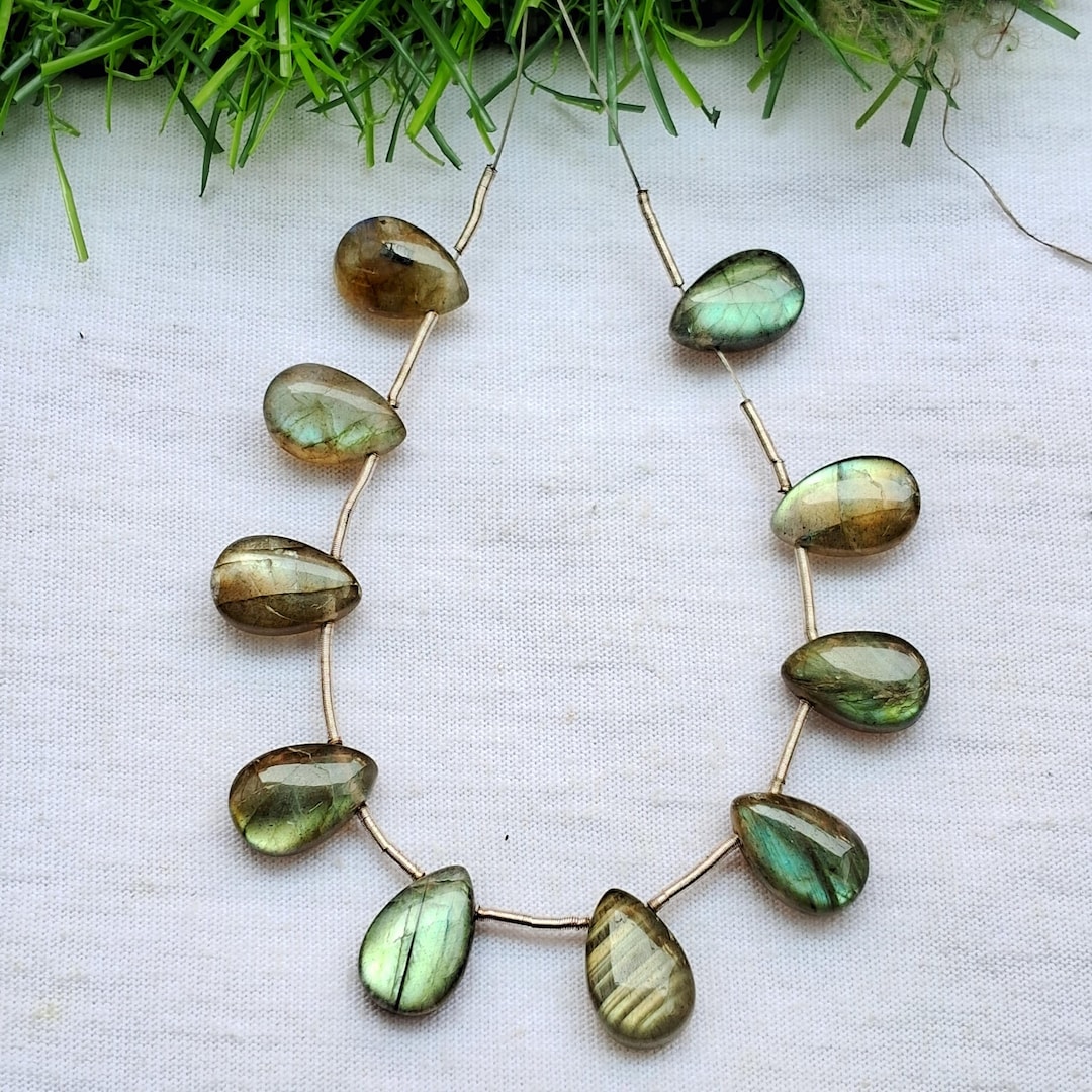 Best Green Flashy Labradorite Pear Shape Strand 10 Pieces Gemstone Size ...