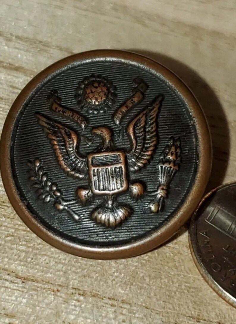 WW1 US Military Great Seal Eagle City Button - Etsy