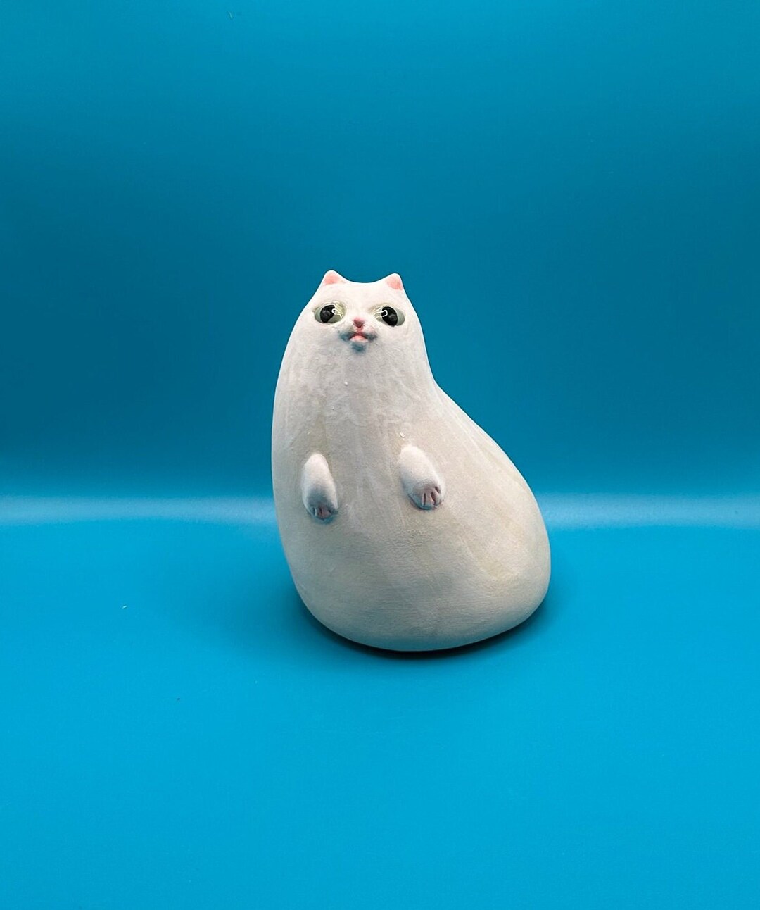 Cat Sculpture - White Ghost Cat Figurine Sitting up W/big Green Eyes ...